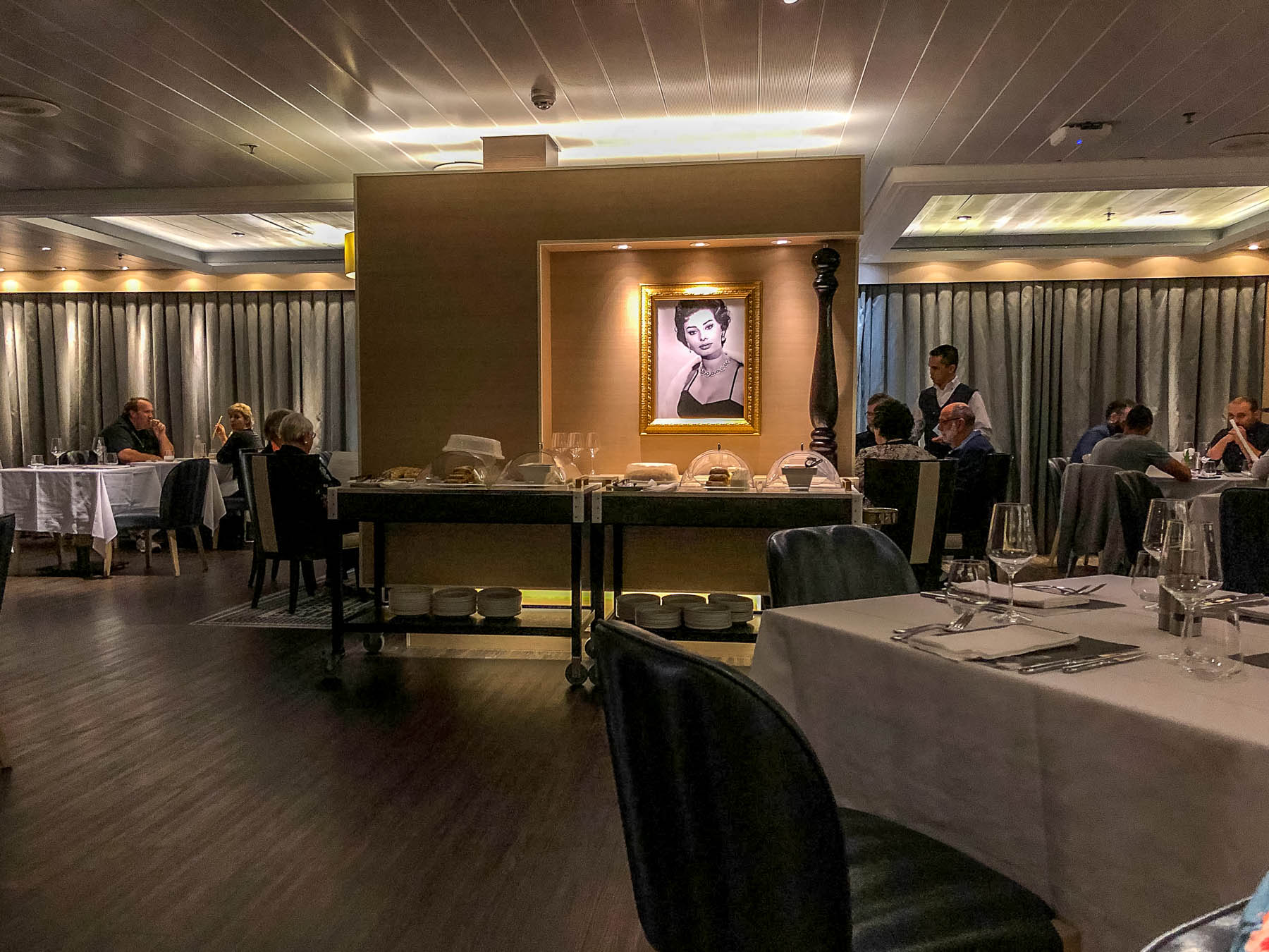 Dining at Angelo’s Italian Restaurant on P&O Cruises | Still As Life